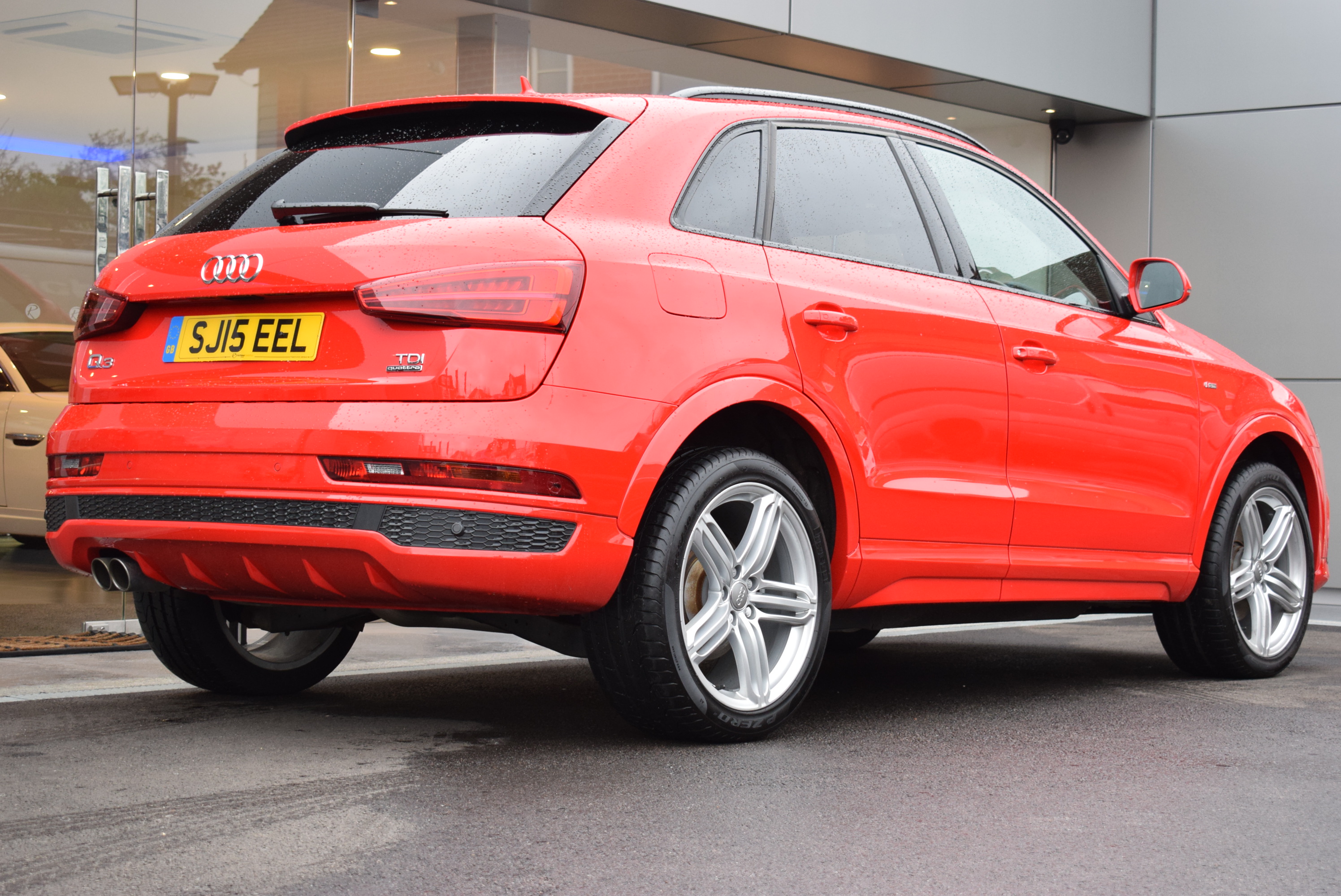 AUDI Q3 2 0 TDI 184 Quattro S Line Plus 5dr For Sale Richlee Motor